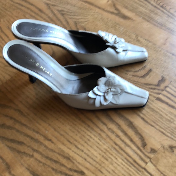 ANTONIO MELANI | Shoes | Antonio Melani Bone Pumps Size 7m | Poshmark